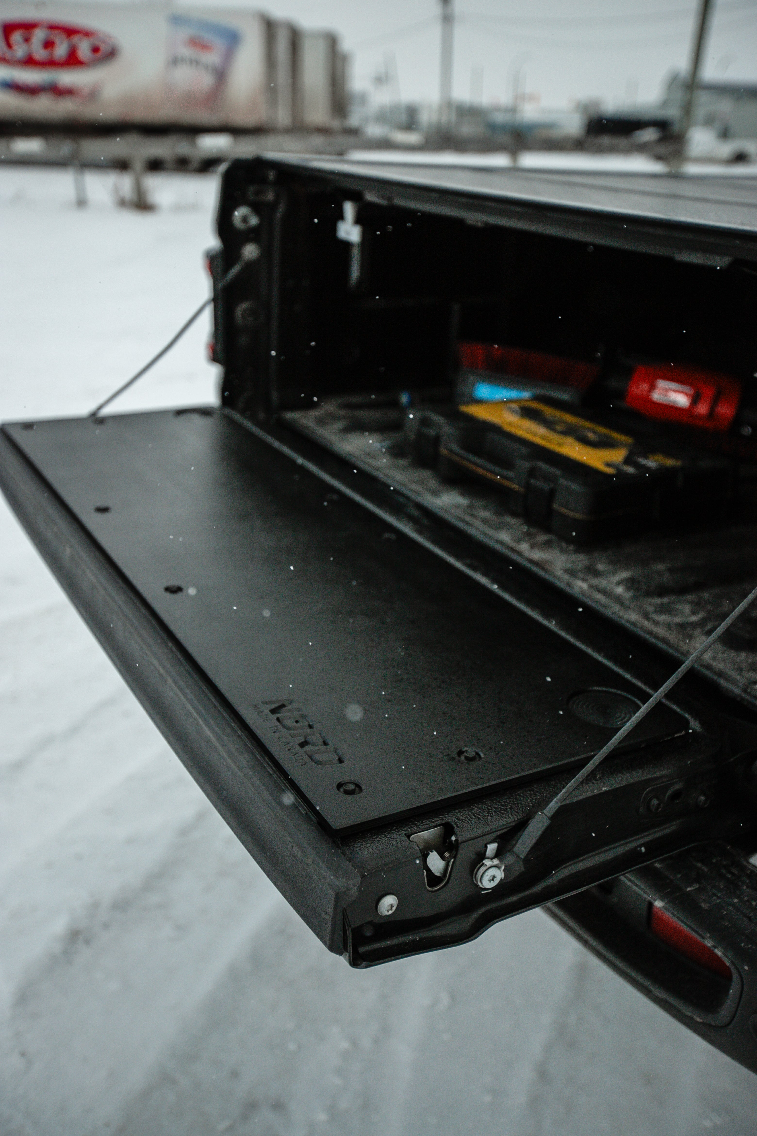 Tailgate Insert - (2019-2025) Jeep Gladiator – Nord Products